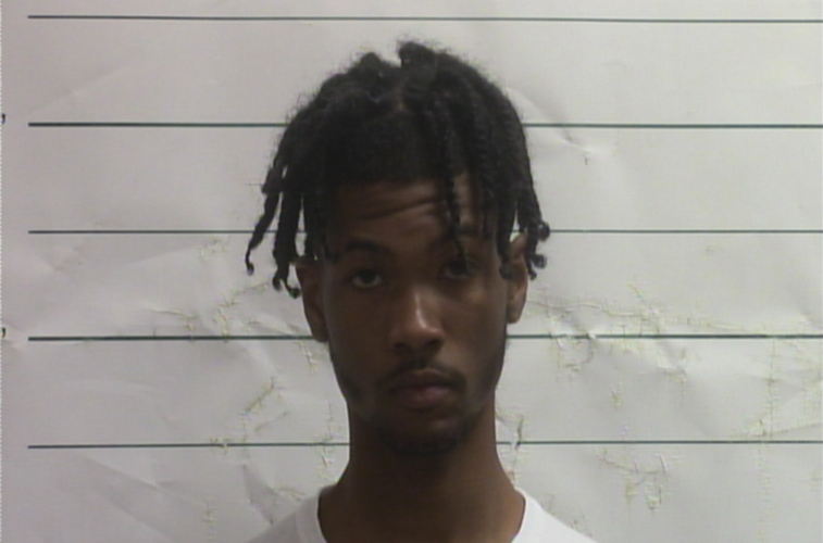 DNA found on surgical mask leads to murder arrest in 2021 St. Roch ...