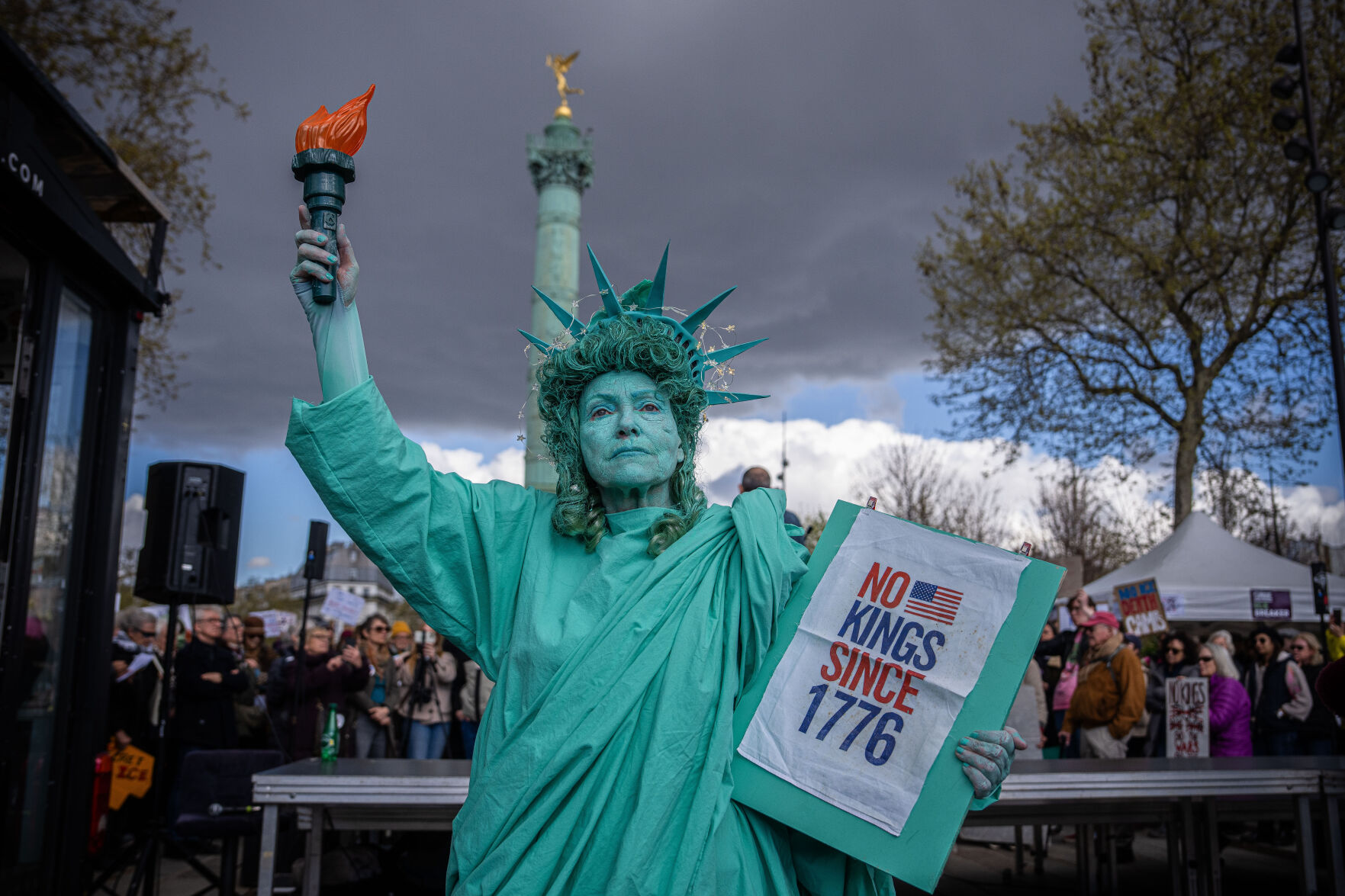'No Kings' rallies draw crowds across US, in Europe | News | nola.com