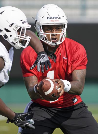 Tulane banking on new QB Jonathan Banks to spark a sluggish offense ...