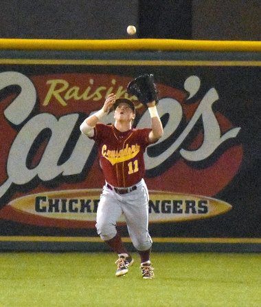 Rummel 12, Brother Martin 9: Raiders overcome 12 walks to hang on for ...