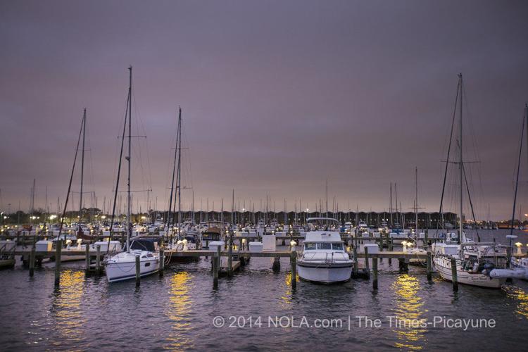 At home on the water: architect Don Helgeson renovates a houseboat and ...