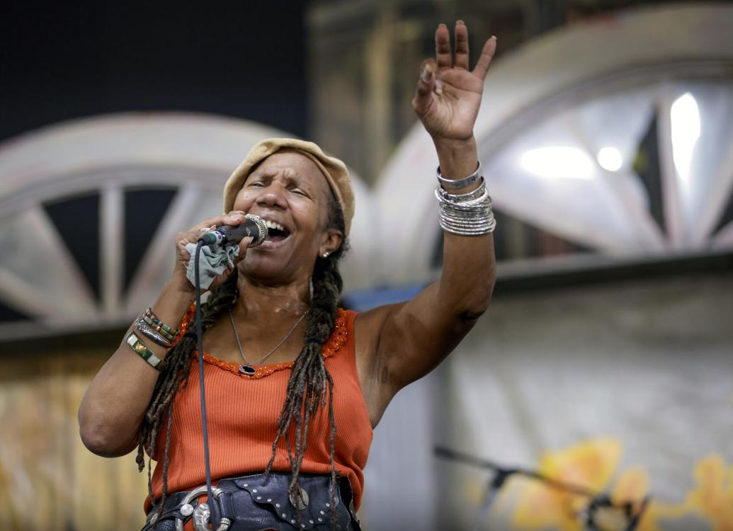 New Orleans singer Charmaine Neville's home badly damaged by lightning ...