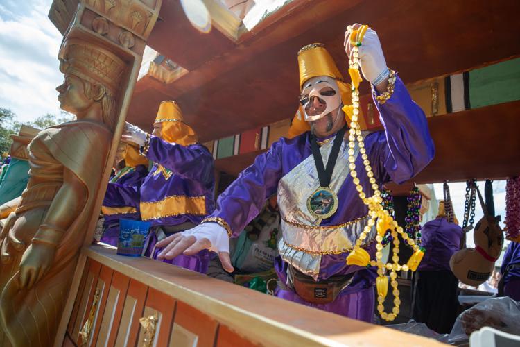 Thoth, Okeanos, Mid-City and Athena parades will hit the streets on ...