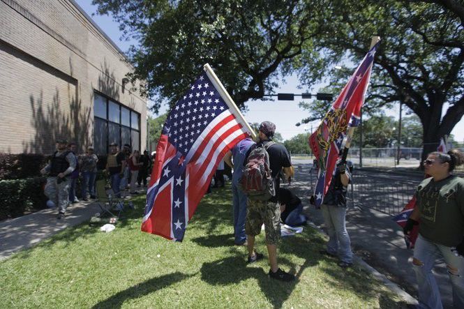 Confederate monument demonstrations: See videos, photos | Local ...