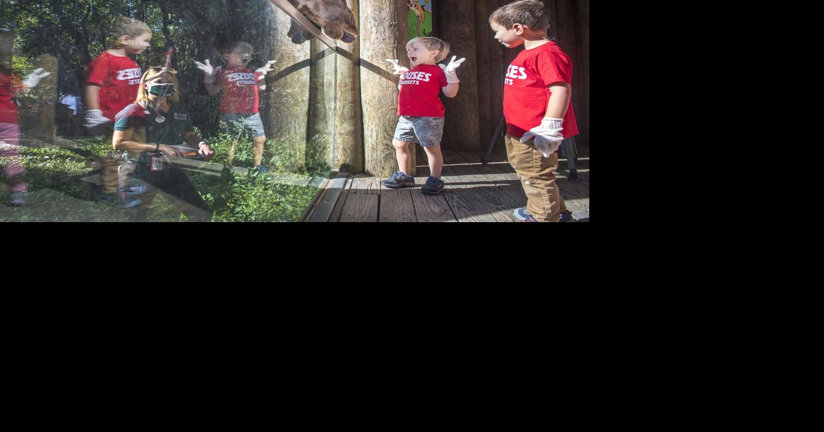 Photos: At $70,000 a month, feeding animals at the Audubon Institute ...