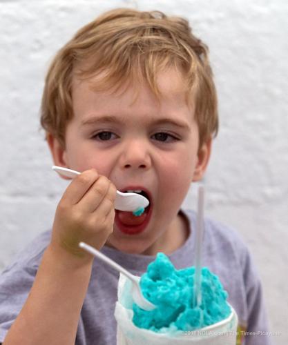 It's snowball time: Heading to Hansen's Sno-Bliz now that hot weather ...