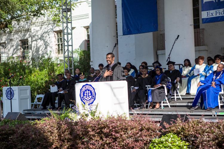 Denzel Washington gives Dillard University students four life goals in ...