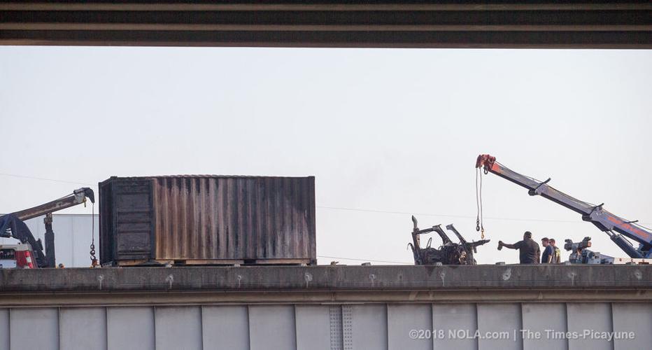 I-10 East reopens after 18-wheeler fire near High Rise, authorities say ...