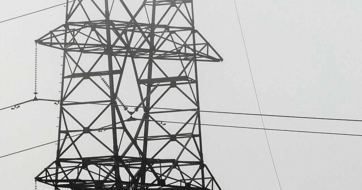 Helicopter hit transmission lines, knocked out power in Kenner and ...