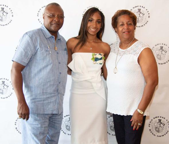 NOMTOC Queen Select Chloe M. Sanders honored at 'Brunchin' in Style ...