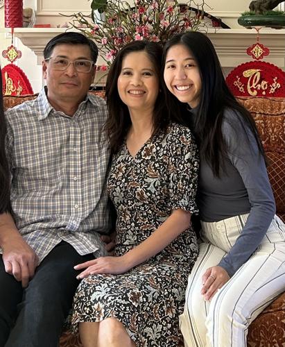 Asian Outdoor Kitchen serves Vietnamese food and crawfish | Food and ...