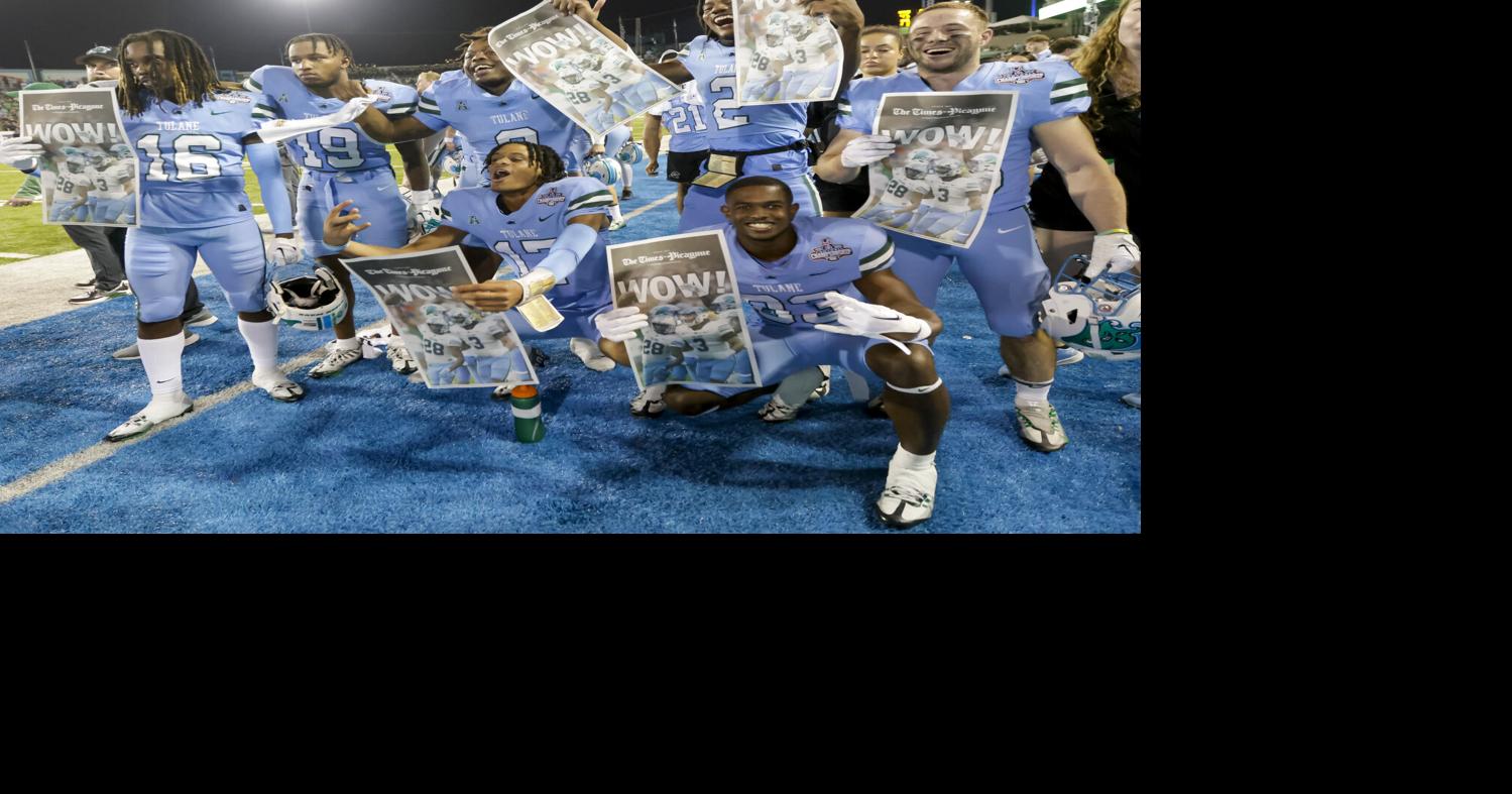 Tulane football team and coach ride in Mardi Gras parades | Mardi Gras ...