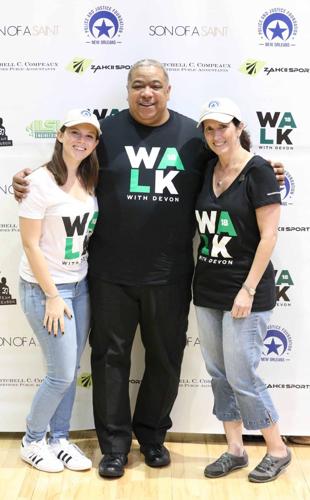 Devon Walker Celebrity Basketball Game raises funds for foundation ...