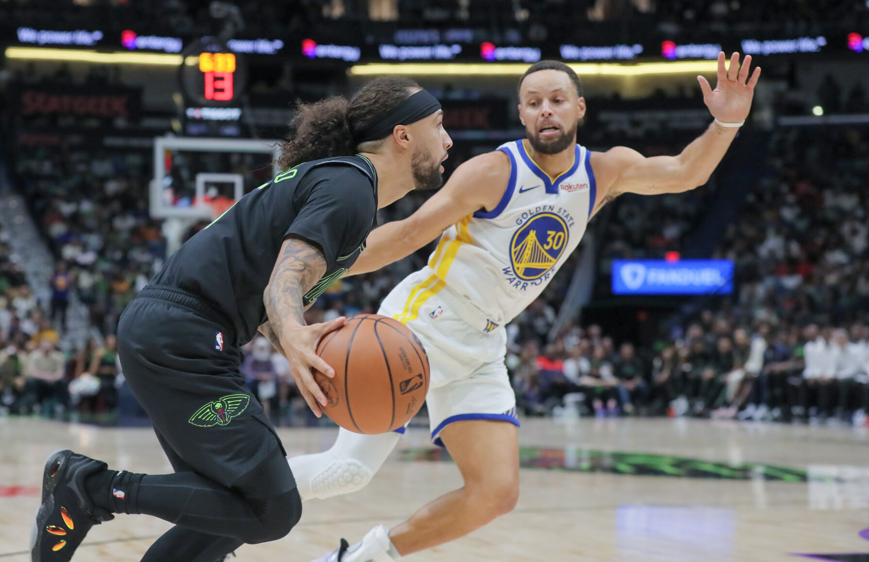 Photos: Steph Curry and Co. ground the Pelicans 124-106 | Photos | nola.com