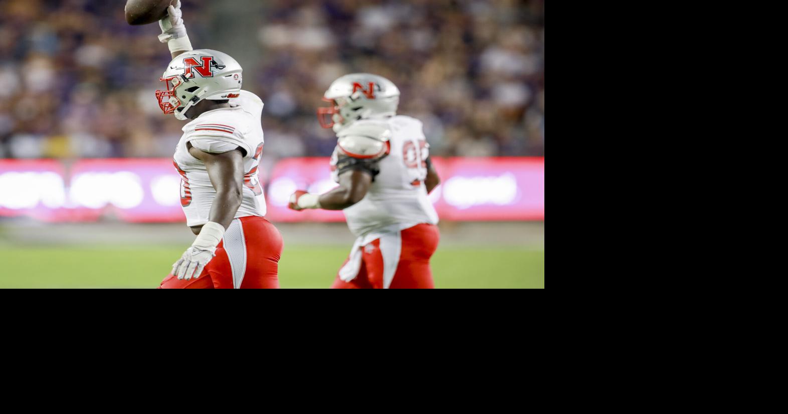 Nicholls football team stranded at Illinois airport | Colleges | nola.com
