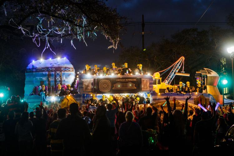 Photos: What a night for Bacchus! Great weather, huge crowds for super ...