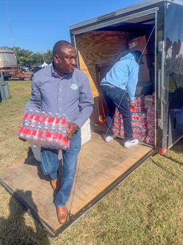 Cleo Fields is poised to win election to Congress again | Local ...