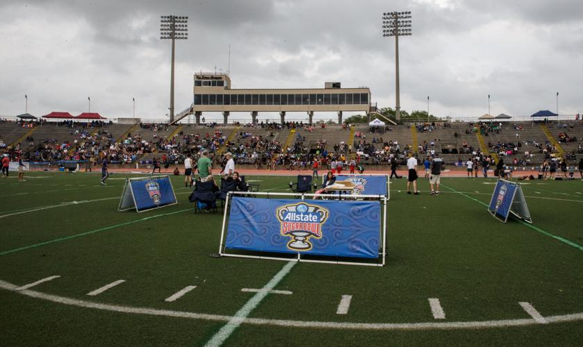 Poni Tu'uta of Curtis wins Sugar Bowl Classic shot put title; Ursuline ...