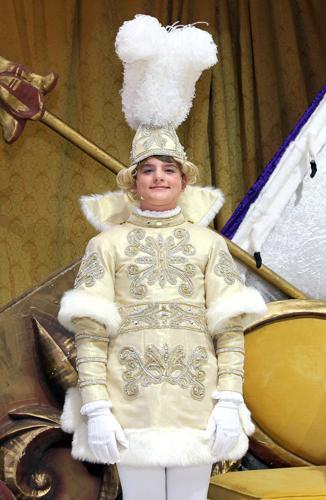 Nell Nolan: Rex ball, Comus ball crown Carnival season | Parties ...