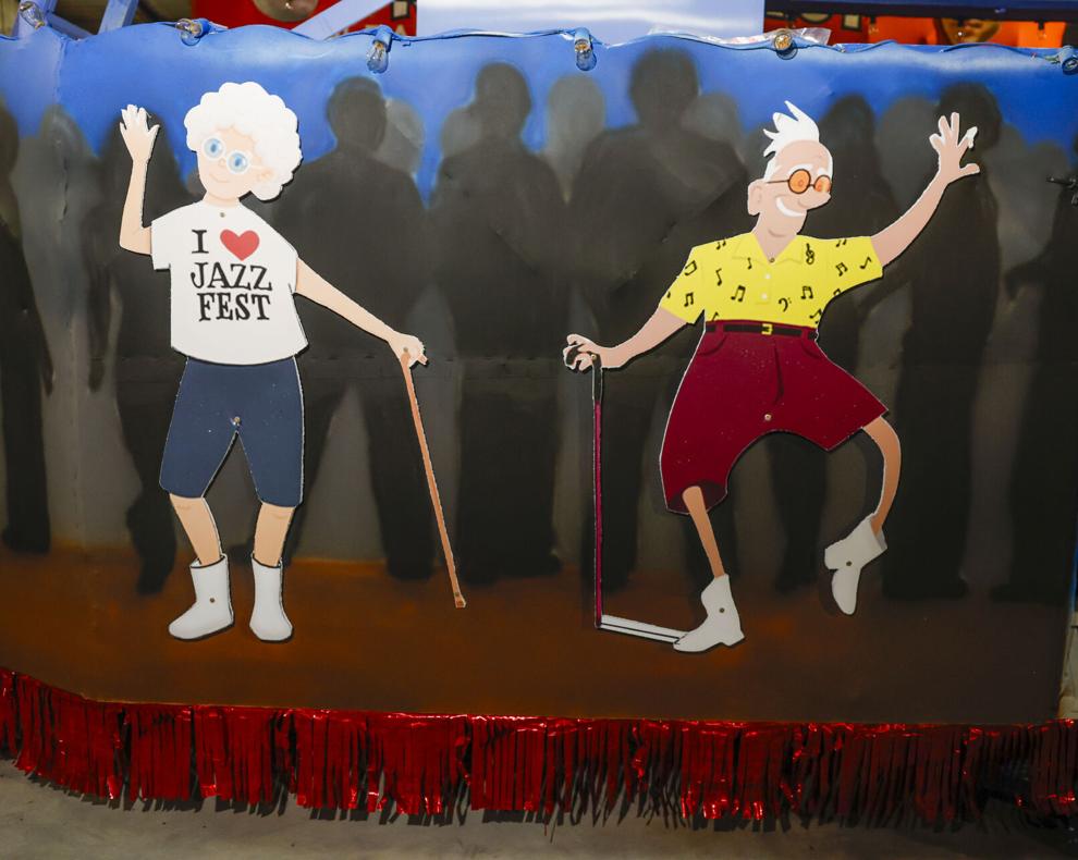 Muses Mardi Gras parade pokes fun at good OLD Jazz Fest | Mardi Gras ...