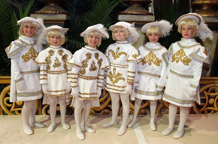 Nell Nolan : Oberon Ball, Prophets of Persia Ball | Parties/Society ...