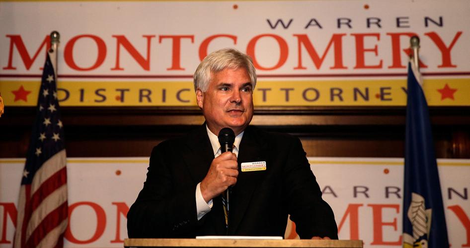 Roy Burns endorses Warren Montgomery in north shore DA race | Local ...