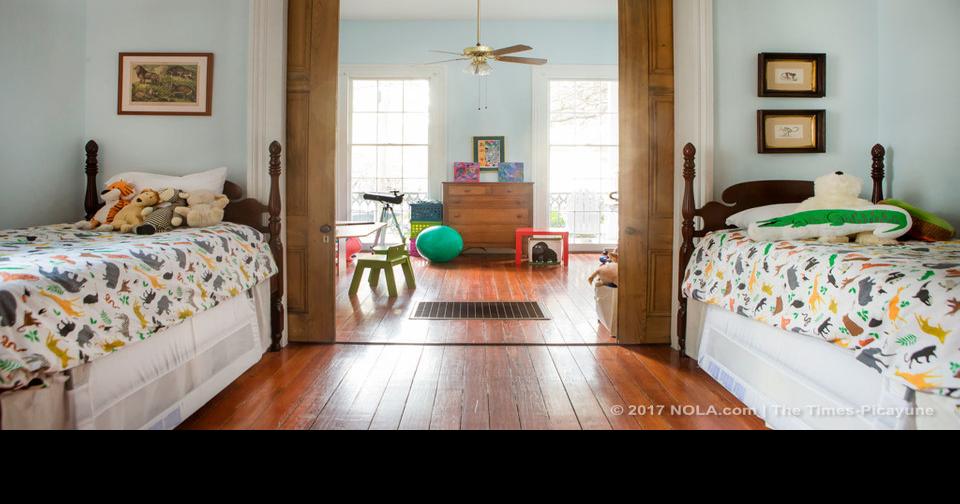 An 1830s center-hall cottage evolves to accommodate an Algiers family ...