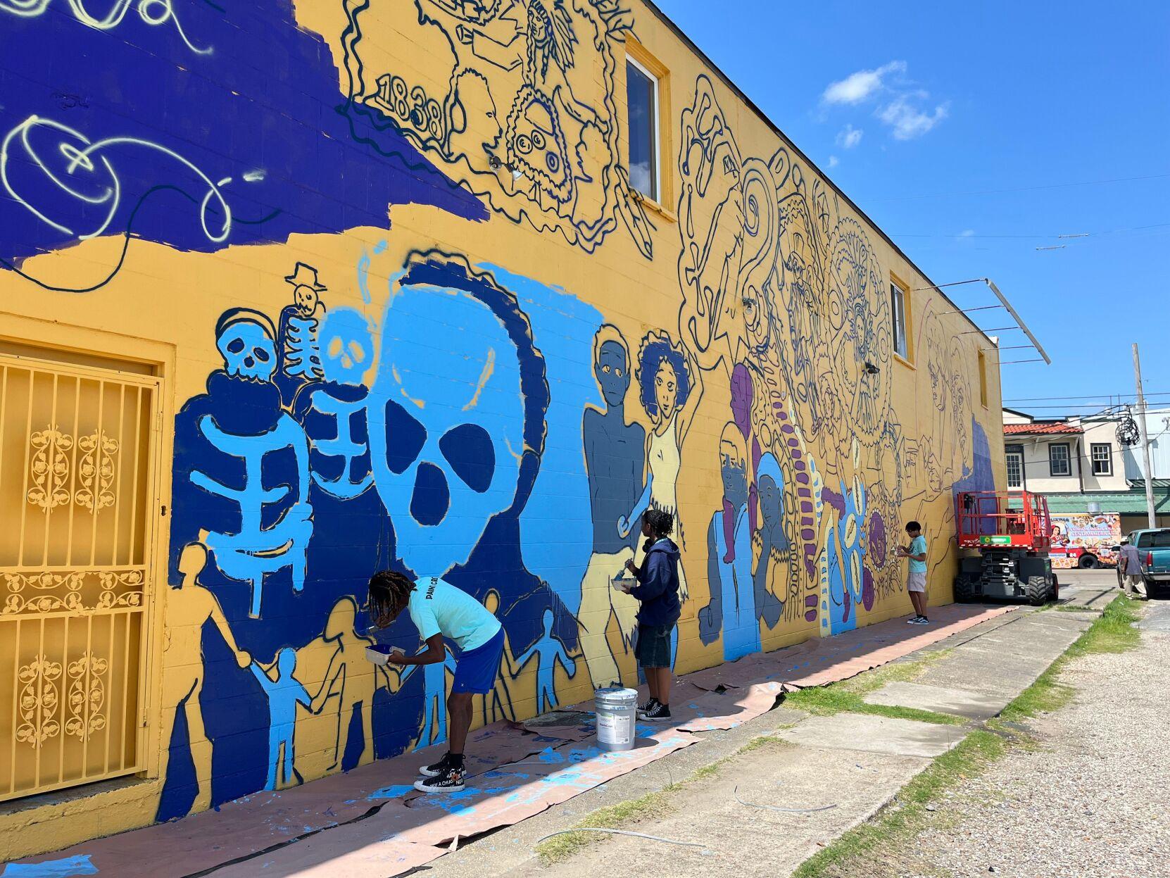 BMIKE's Eternal Seeds students paint 135-foot mural in Treme ...