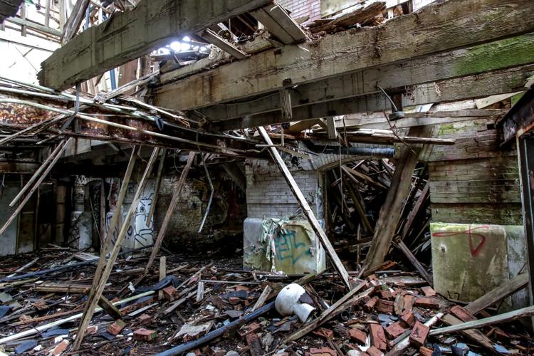 Despite plans, former Lower 9th Ward school building could collapse ...