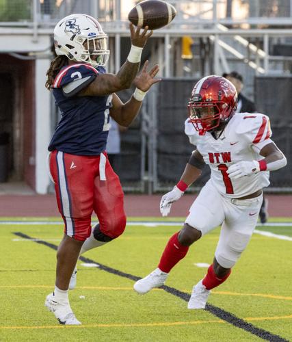 Booker T. Washington's Arnold Barnes rushes for 365 yards and six ...