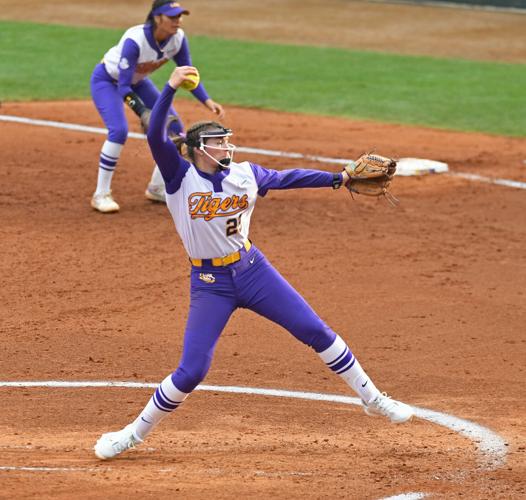 LSU's Sydney Berzon shuts out Liberty in 4-0 softball win | LSU | nola.com