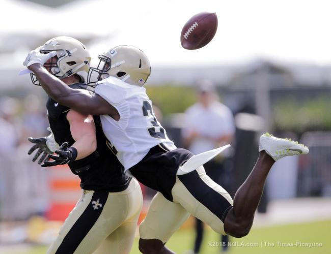 Benjamin Watson, Marcus Davenport, Shane Vereen leave Saints practice ...