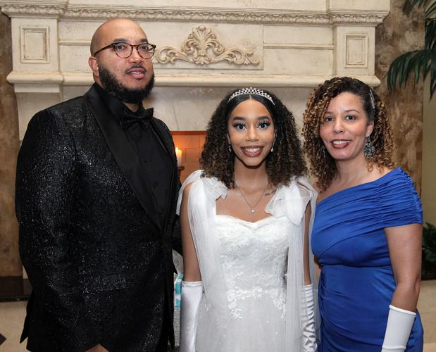 Nell Nolan: Original Illinois Club ball; Torie Joseph OIC deb | Parties ...