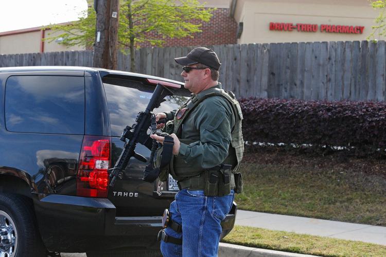 Manhunt still on for escaped murder suspect in New Orleans, search ...