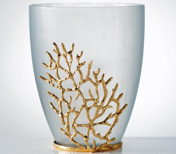 Five fathoms deep in coral decor: Cool Stuff photos | Home/Garden ...