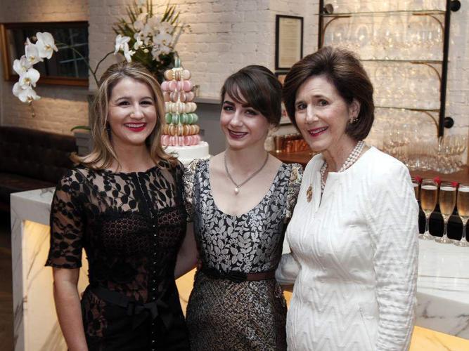 Nell Nolan: Debutantes Hamrick, Williamson, Rome, Cimini and Martin ...