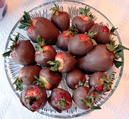 From chocolate gators to chocolate Christmas trees, it's all 'pure ...