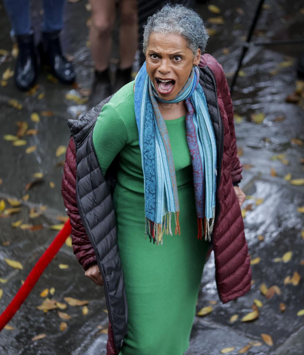 Photos: Stella Shouting Contest sprinkled with humor, a little rain in ...