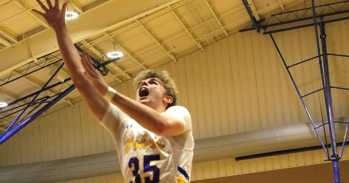 Evan Seicshnaydre, Zach Fenn lead St. Paul's into semis past Curtis, 54 ...