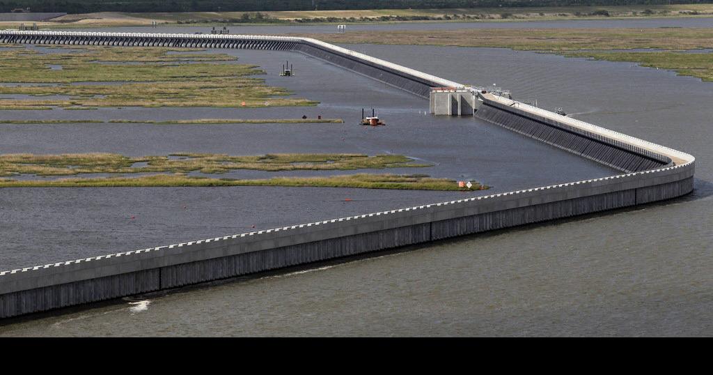 Obstacles to raising east bank levees | Photos | nola.com
