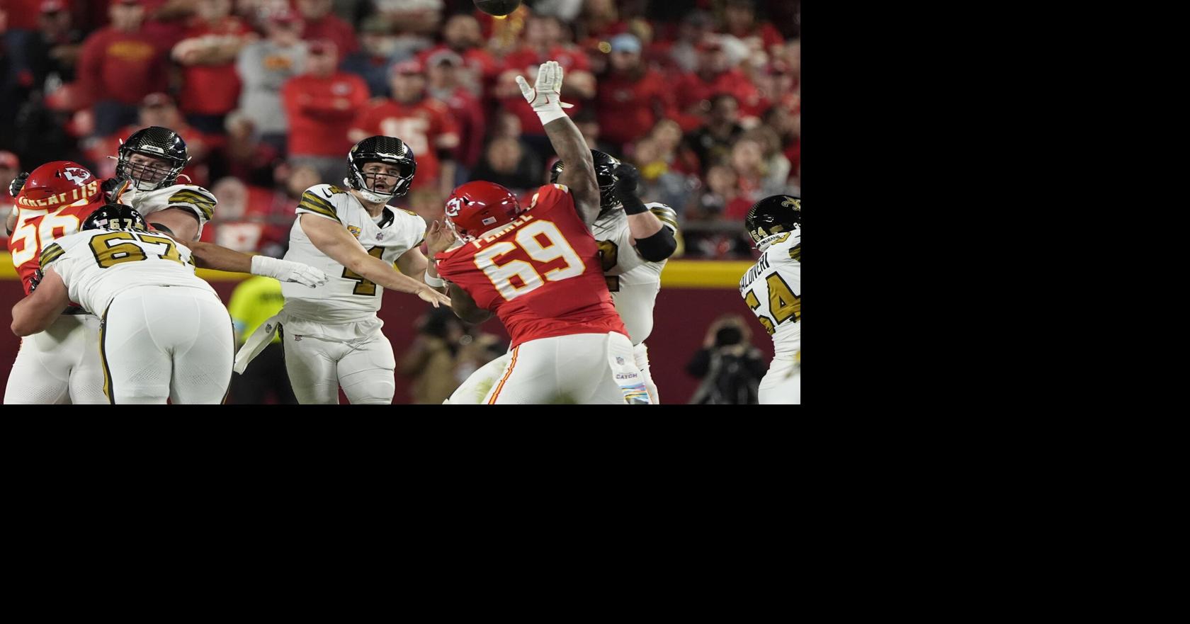 Derek Carr's early interception set tone for Saints' | Rod Walker ...