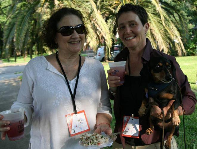 La Vie De Ville: Faubourg St. John’s holds Porch Crawl for a Cause ...