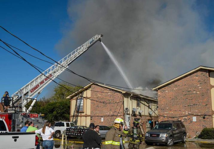 Investigators: Here's what caused massive Kenner apartment fire last ...