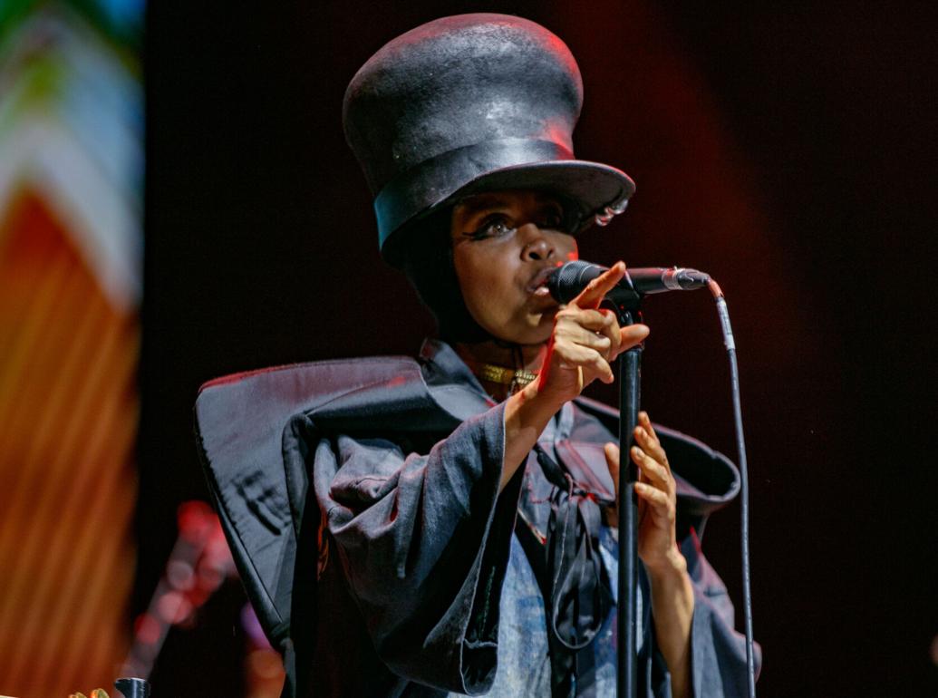 Jill Scott, Erykah Badu, Davido hit at the 2025 Essence Fest | Keith ...