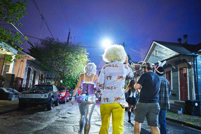 Bunarchy 2017: See photos of the eccentric Easter bar crawl | Arts ...