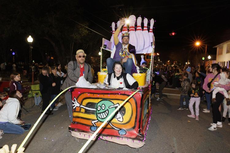 Mona Lisa and MoonPie parade | Mardigras | nola.com