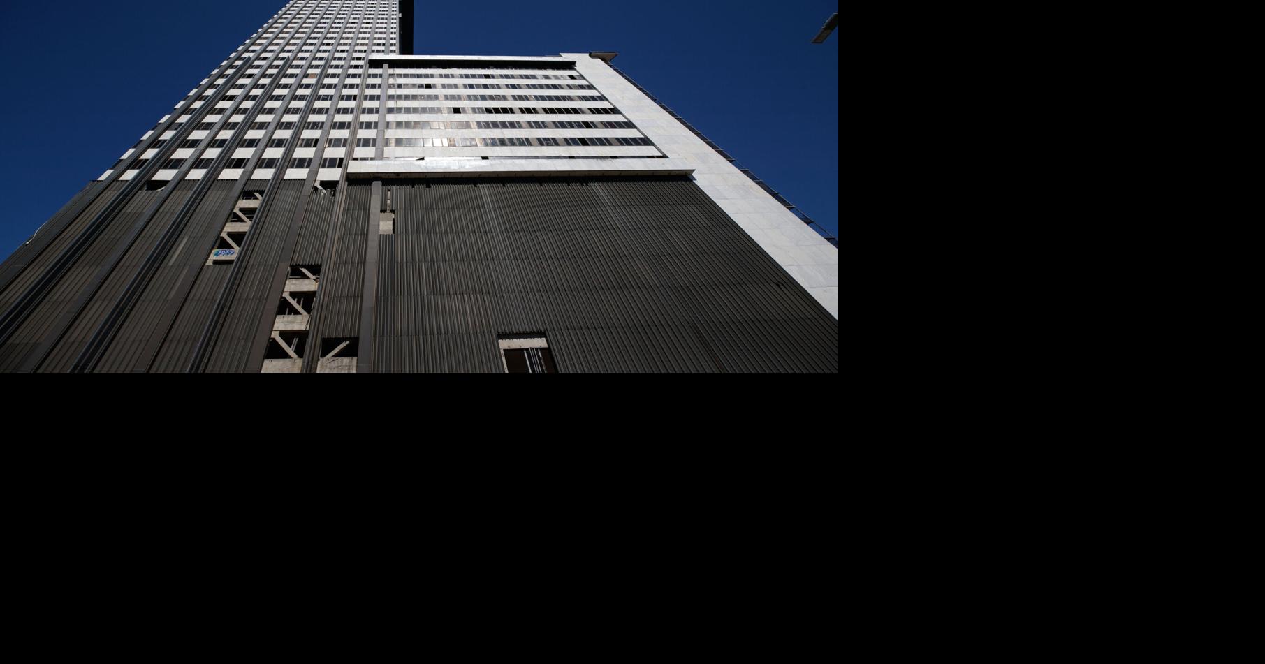 plaza tower.jpg | | nola.com