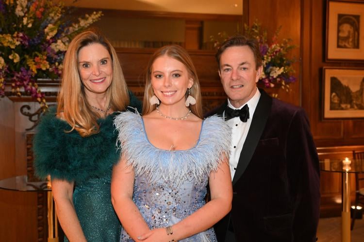 Nell Nolan: Fiona Marks deb, Anabelle Brown deb, Ball of 1812 ...