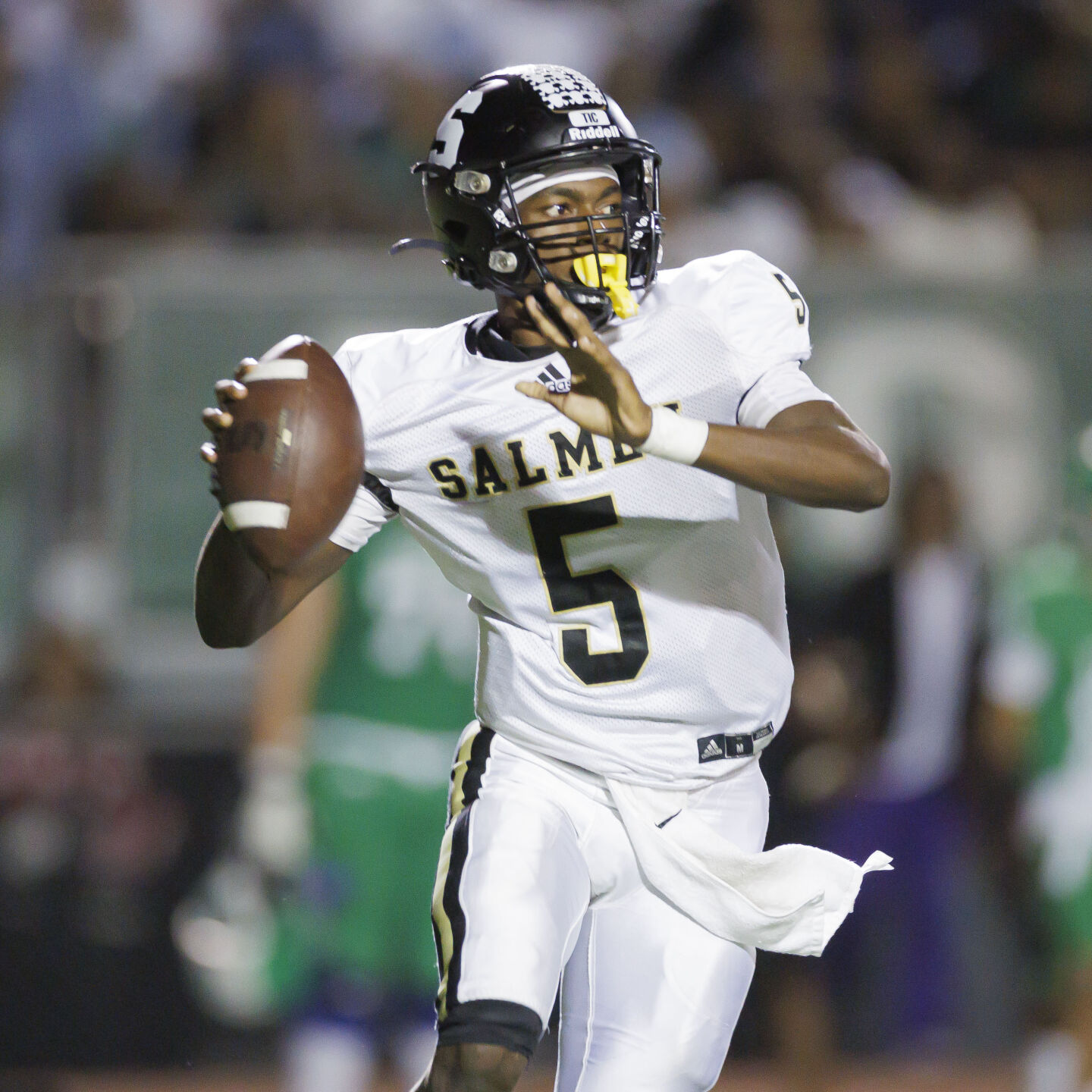 Da'John Howard scores 4 TDs in comeback win over Chalmette | St ...