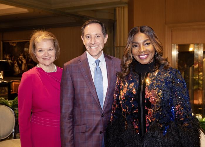 Nell Nolan: Bubbles and Bubbly, Children's Rights, NOBA Bravo Dinner ...